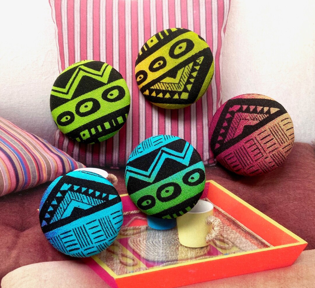 5 Large Blue Yellow Green Pink Afrique African Tribal Fabric Buttons ...