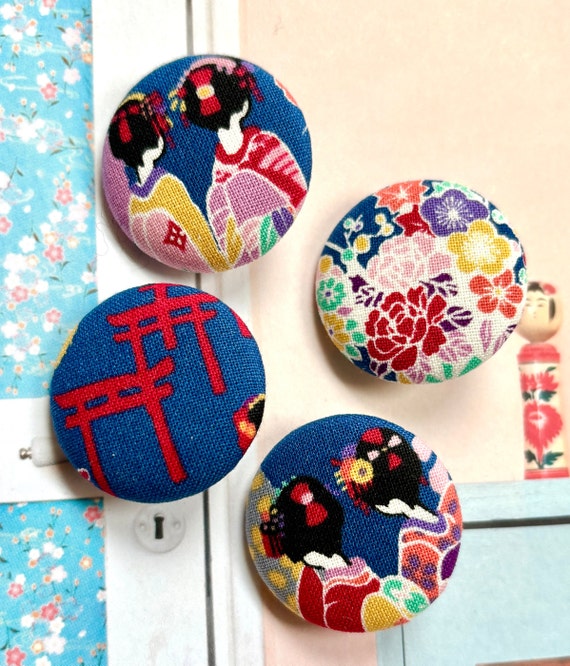 Japanese Button Art Hiroshige's One Hundred Famous Views Of Edo: