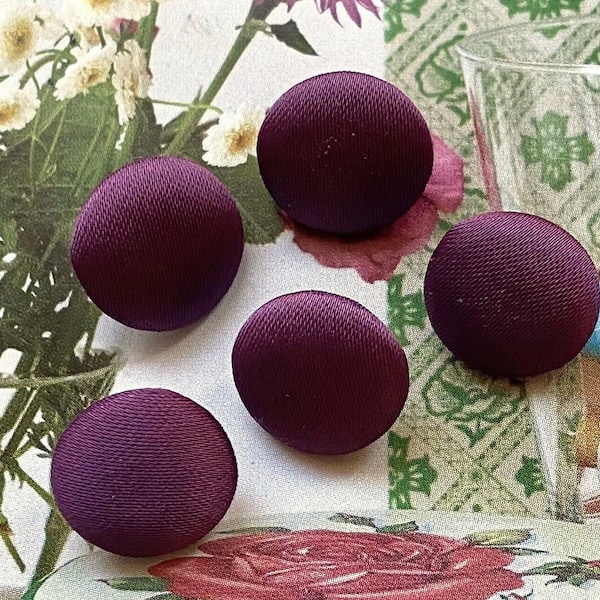 Violet Buttons - Etsy