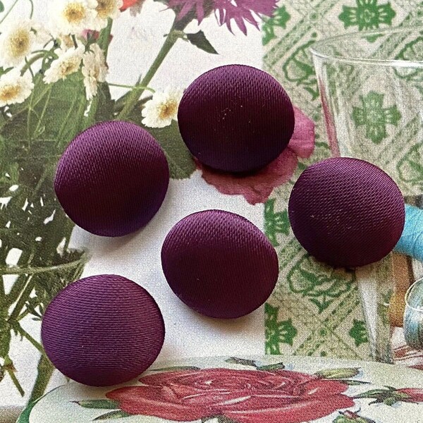 Violet Buttons - Etsy