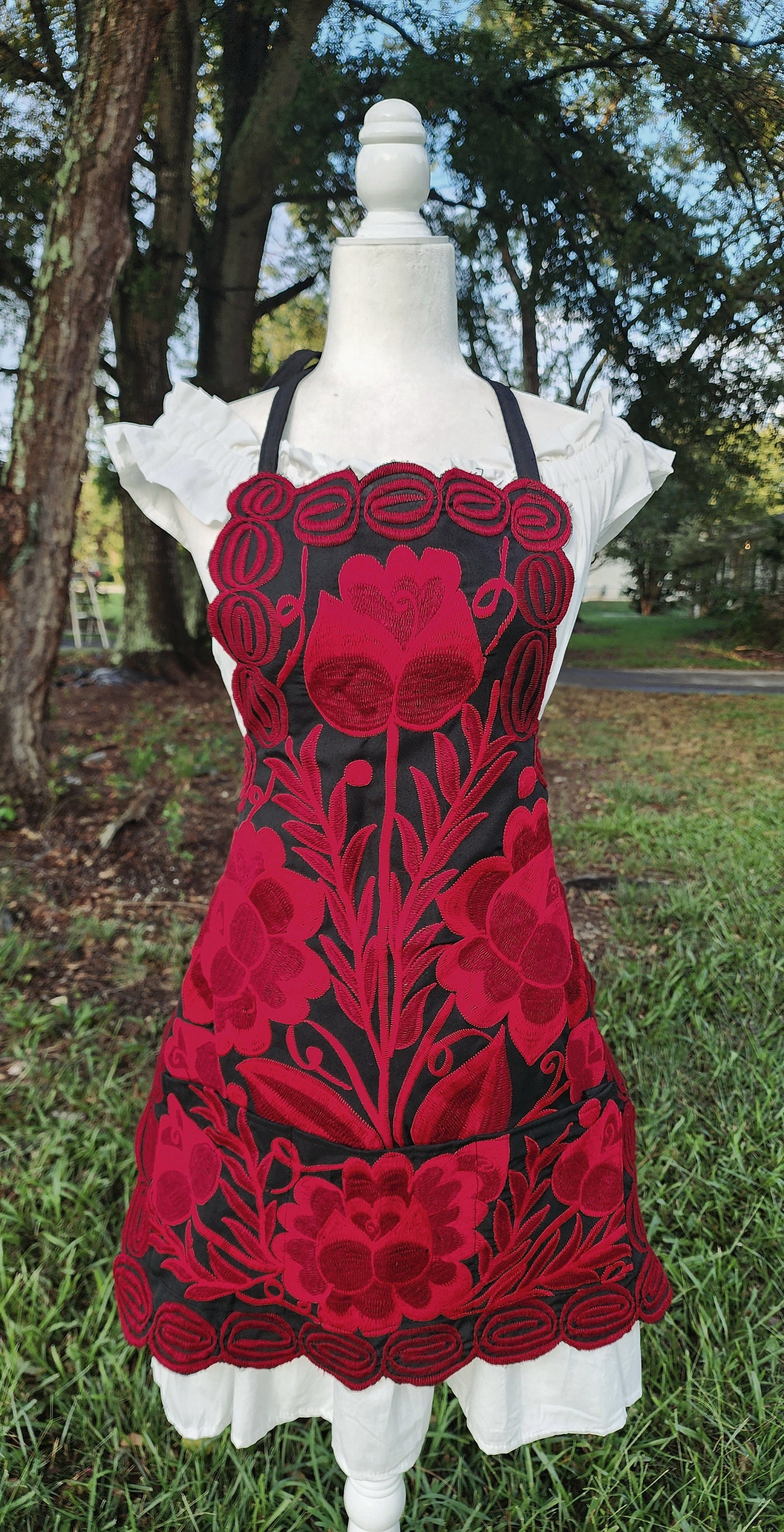 Mexican Embroidered Aprons - Etsy