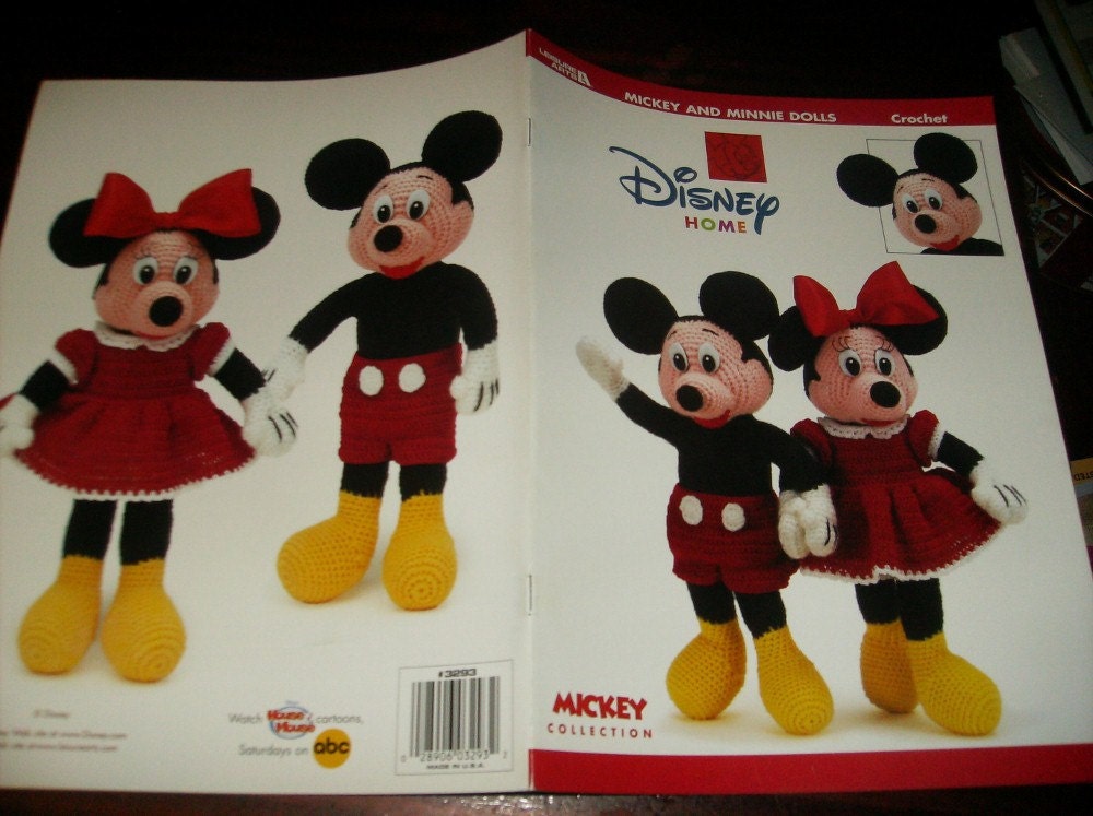 Disney Crochet Pattern Leaflet Mickey and Minnie Dolls Leisure Arts ...