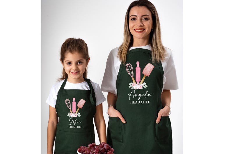 Mommy and Me Aprons, Mama Head Chef, Custom Apron Set for Mom, Mother ...