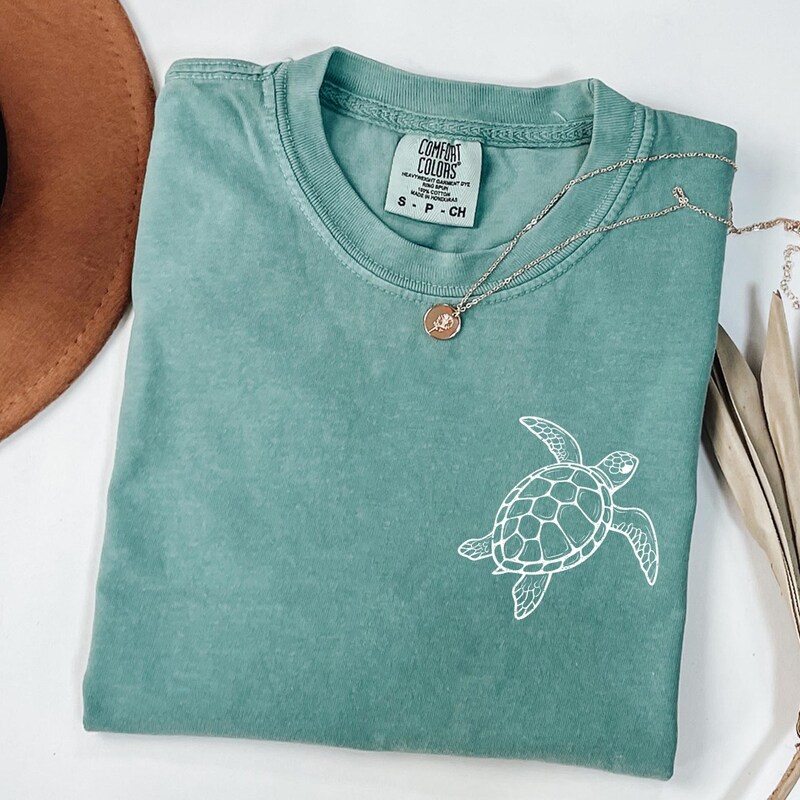 Sea Turtles Tee Shirt - Etsy