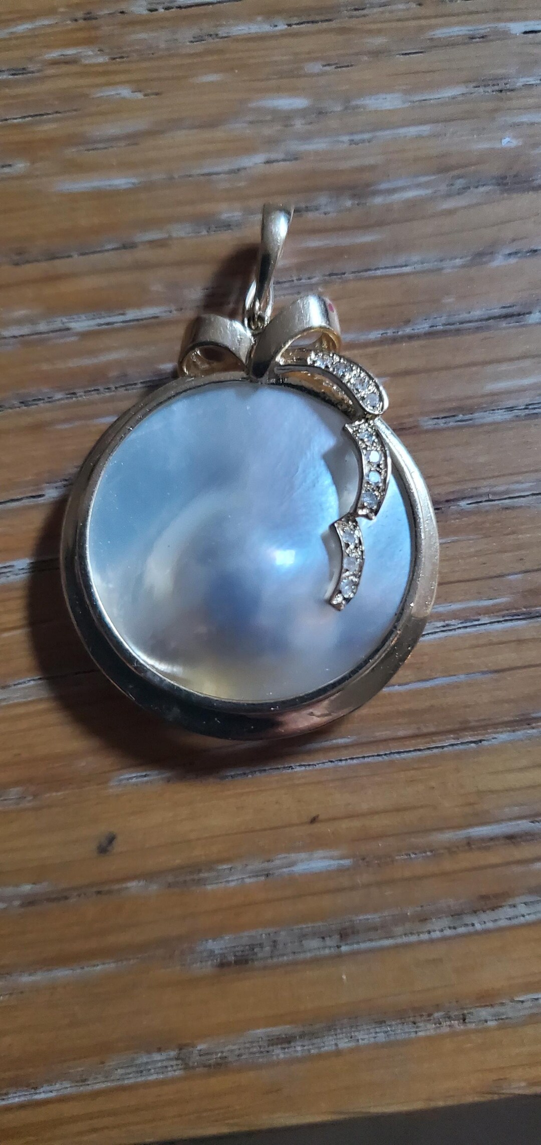 MABE Pearl Pendant With Diamonds Gold - Etsy