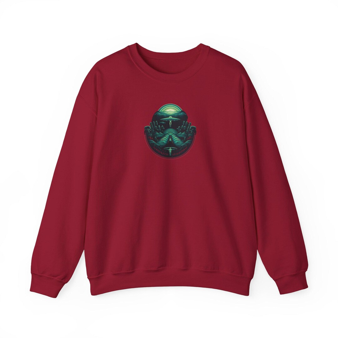 Retro Alien UFO Sweatshirt, Vintage Space Crewneck Jumper, Sci-fi ...