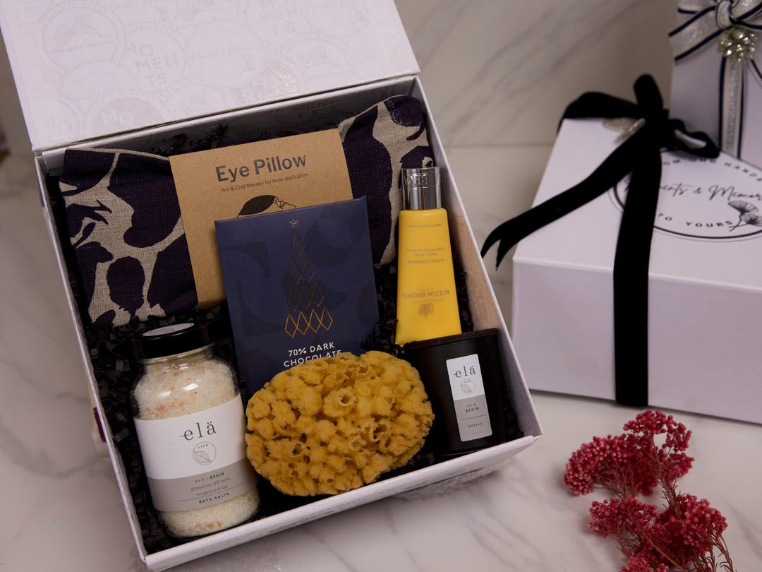 Luxurious Pamper Hamper Ultimate Spa Pamper Kit for Self-care ...