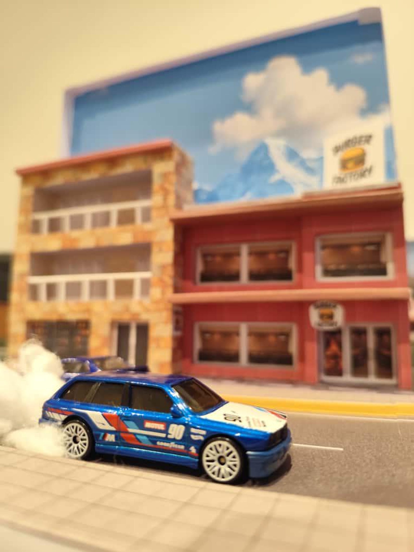 Building + Burger Shop - Urban - Papercraft Diorama 1:64 (digital PDF ...