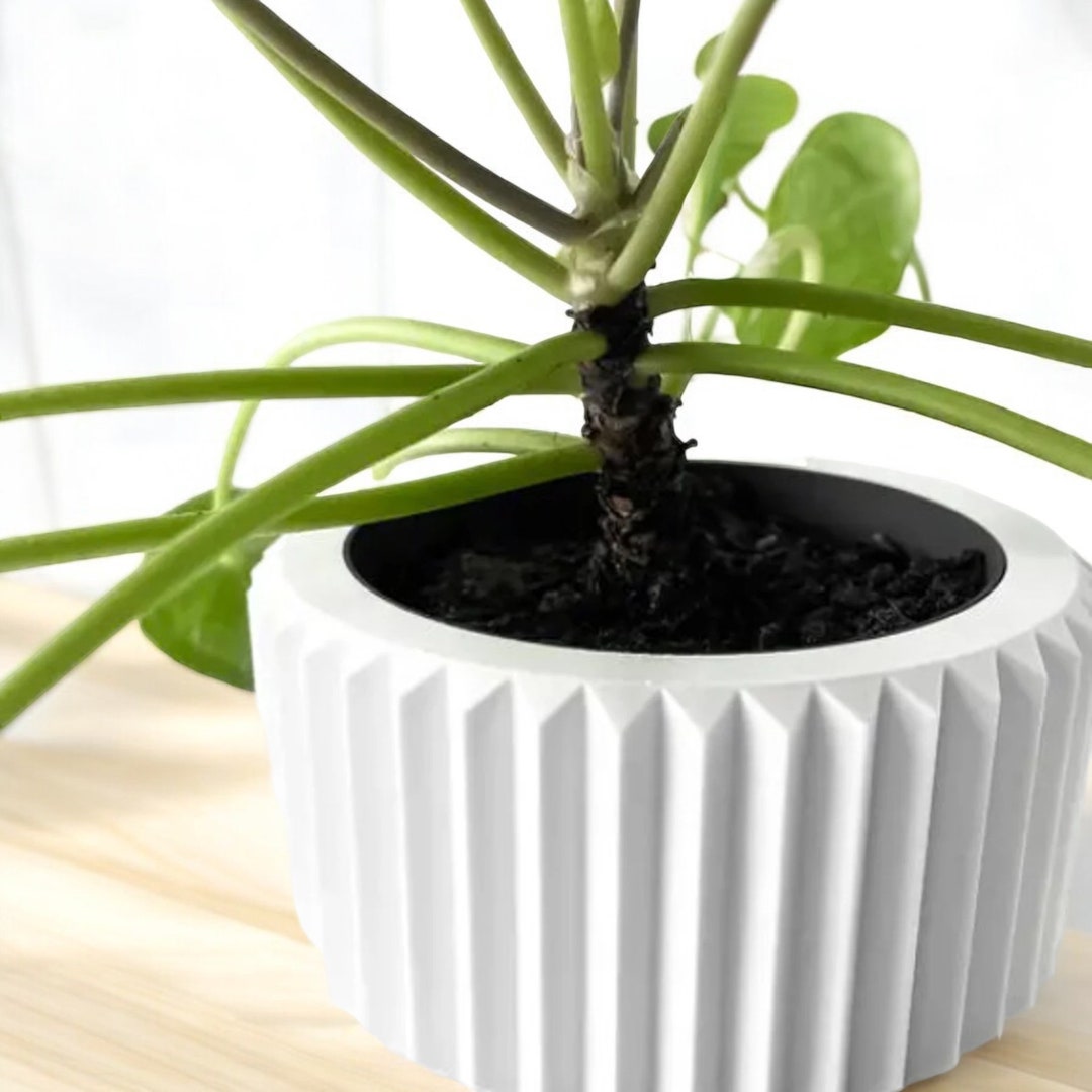 Geometric Fluted Planter With Saucer | Modern Design in Multiple Colors ...