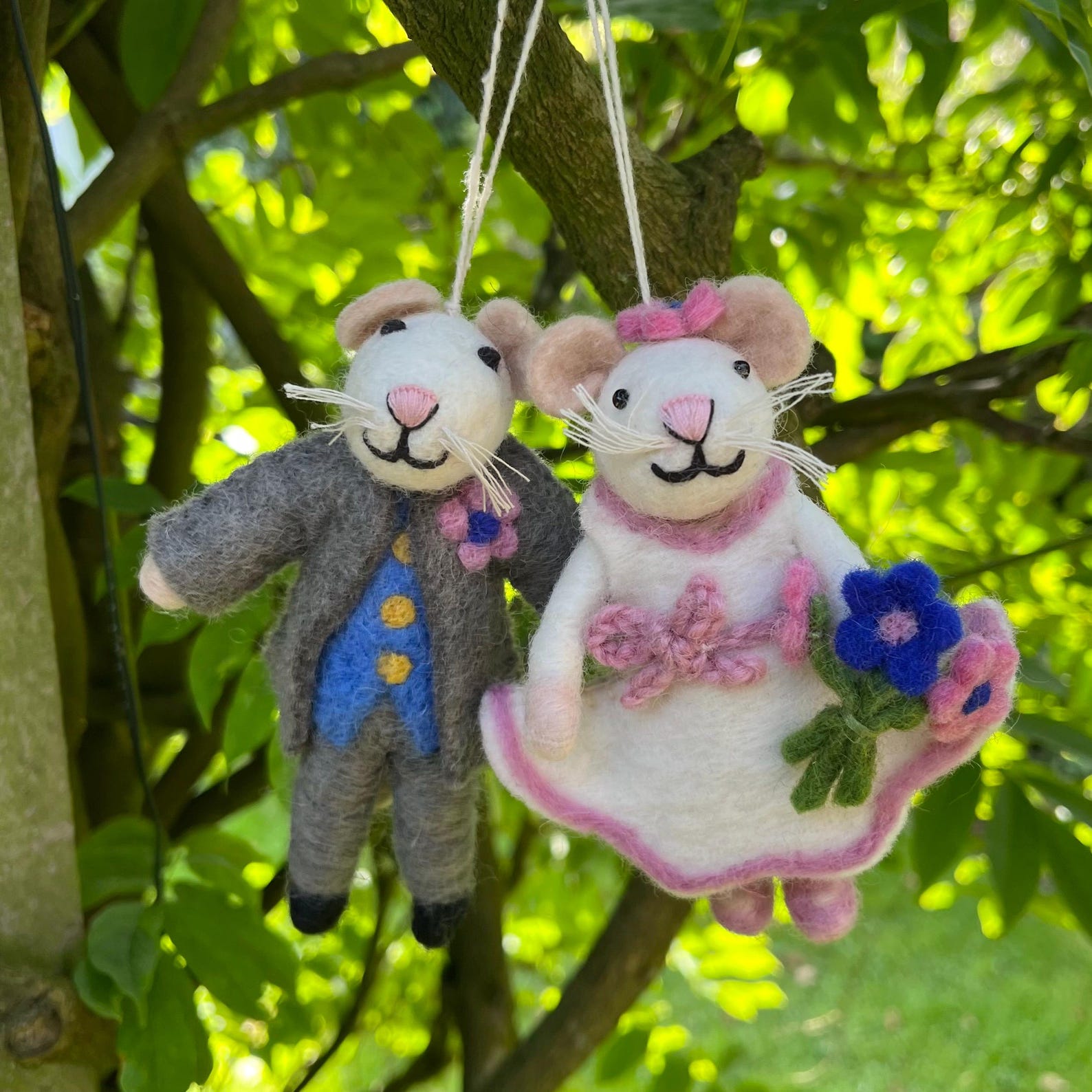 Hand Made Wedding Mice Bride and Groom Gift, Wedding Gift for Bride ...
