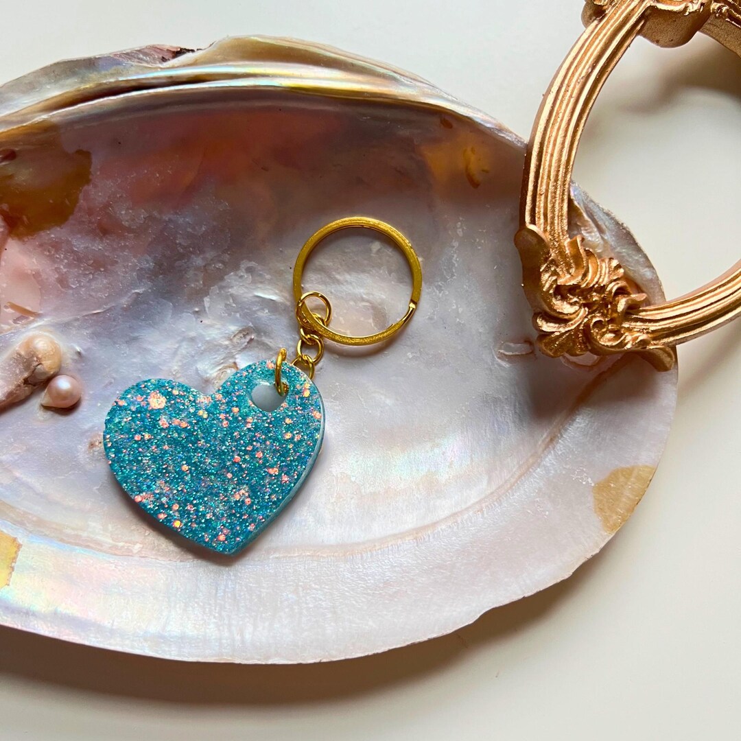 Light Blue Glitter Heart Resin Keychain, Blue Heart Resin Keychain ...