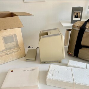 Apple Macintosh Plus With Original Box and Packaging - Etsy