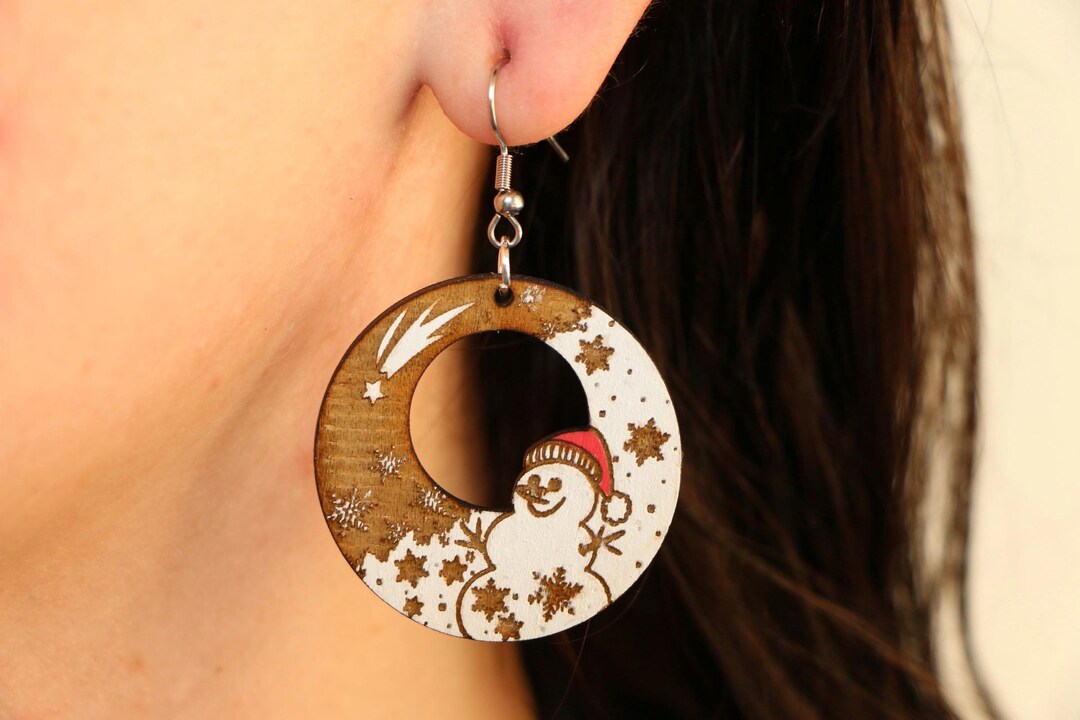 Laser Engraved Wooden Snowman Shooting Star Earrings: Sparkly Holiday ...