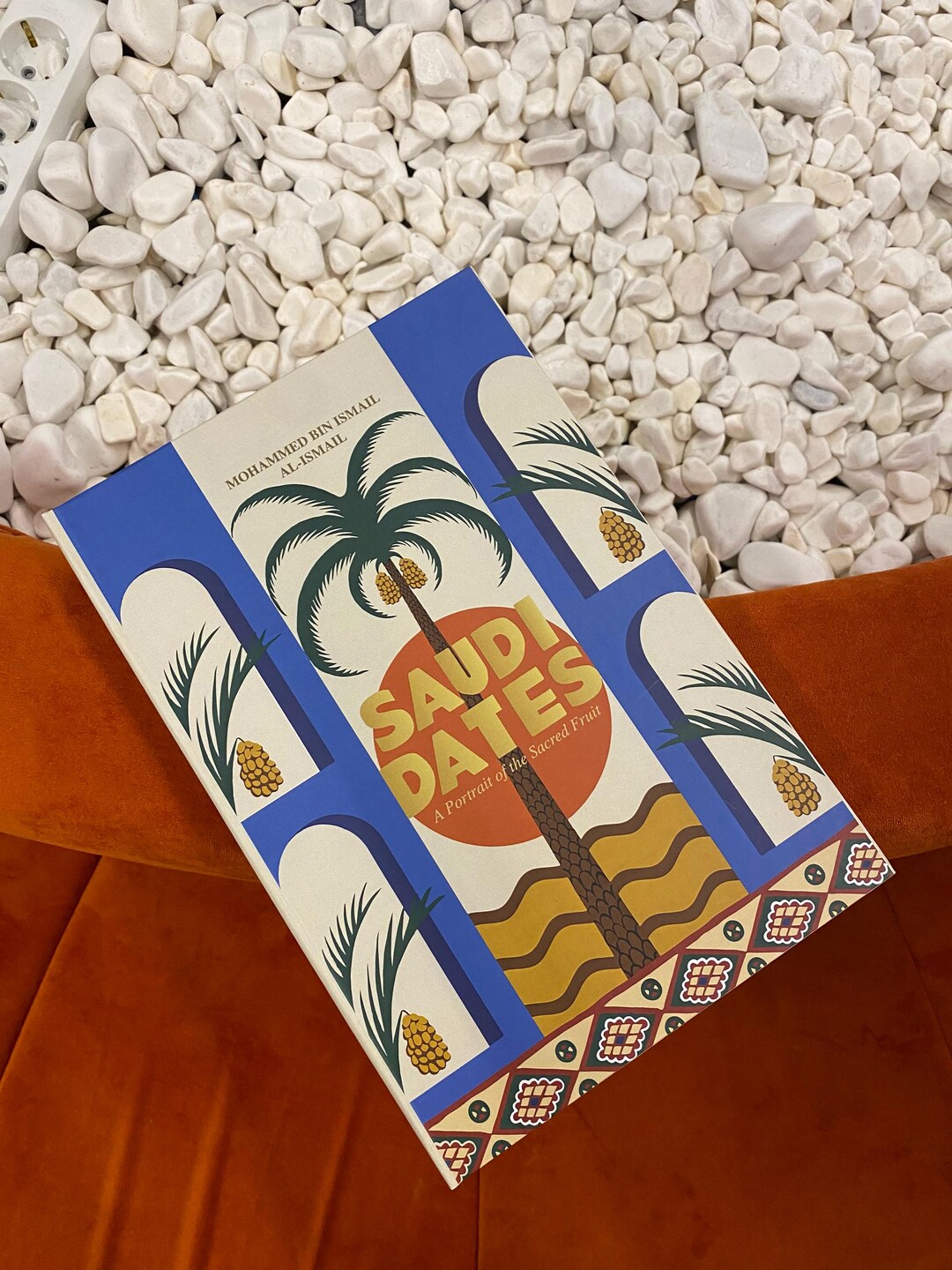 Luxury Saudi Dates Travel Book Box Coffee Table Decor Openable Book Box ...