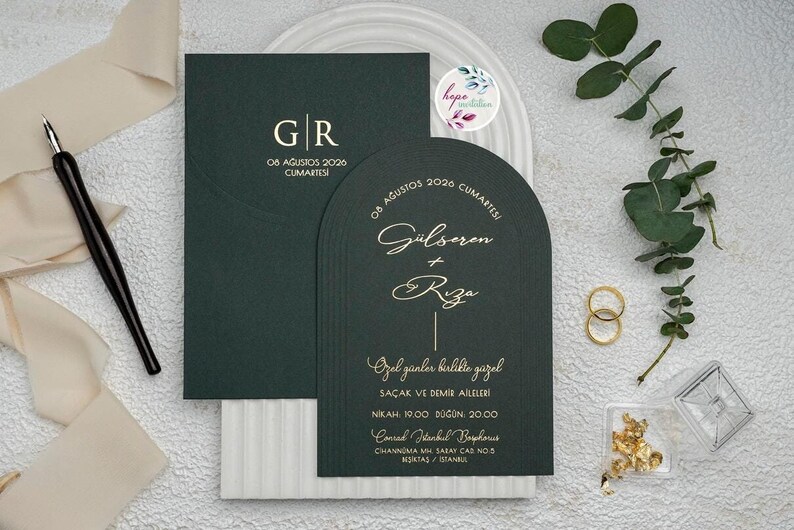 Green Forest and Oval Frame Wedding Invitation, Gold Foil Arch Wedding ...