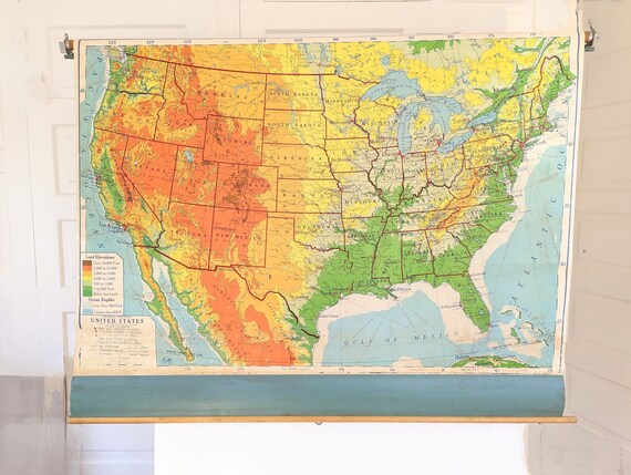 Vintage Pull Down Map of United States Vintage USA School - Etsy