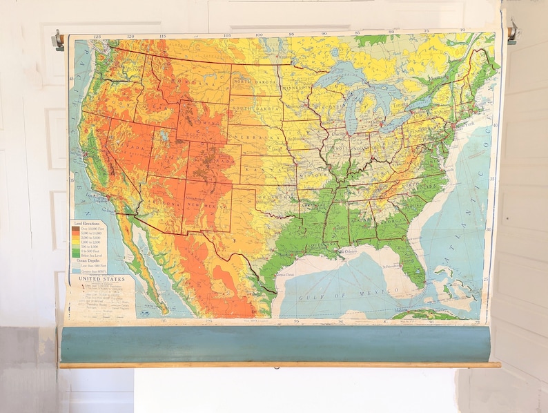 Vintage Pull Down Map of United States Vintage USA School - Etsy
