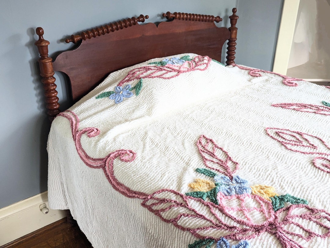 Vintage Chenille Bedspread, Vintage Floral Chenille, Vintage Full Chenille, Vintage Queen ...