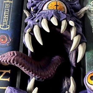 Alien Book Nook Shelf Decor: Hand-painted Sci-fi Gift for Home Library ...