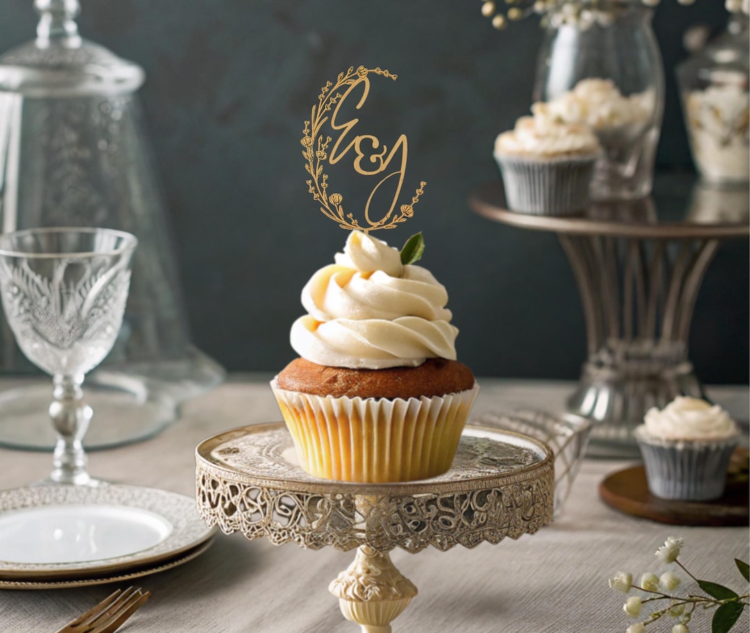 Custom Cupcake Toppers, Personalized Engagement Party Decorations ...