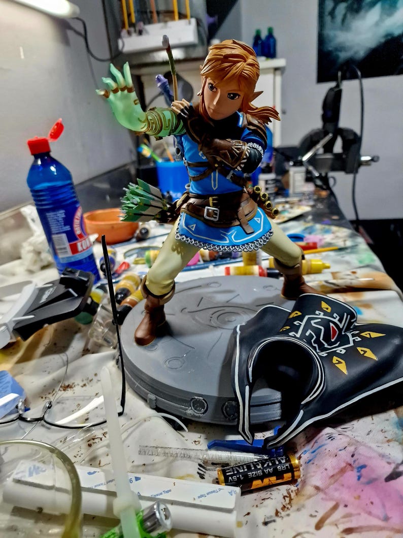 Fantastic Hero Resin Statue Figure Stuff - Etsy