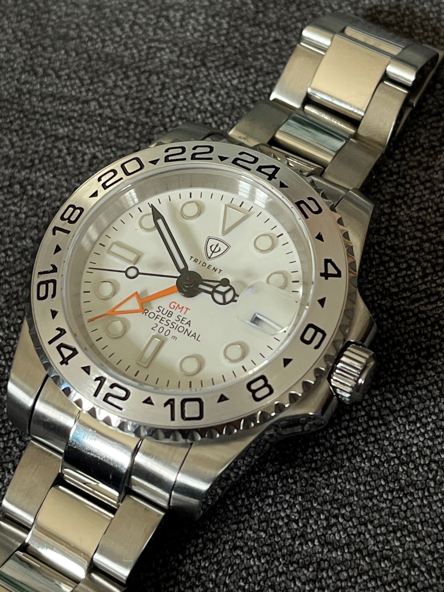 Trident Subsea 200 GMT Explorer 2 Style Dive Watch - Etsy