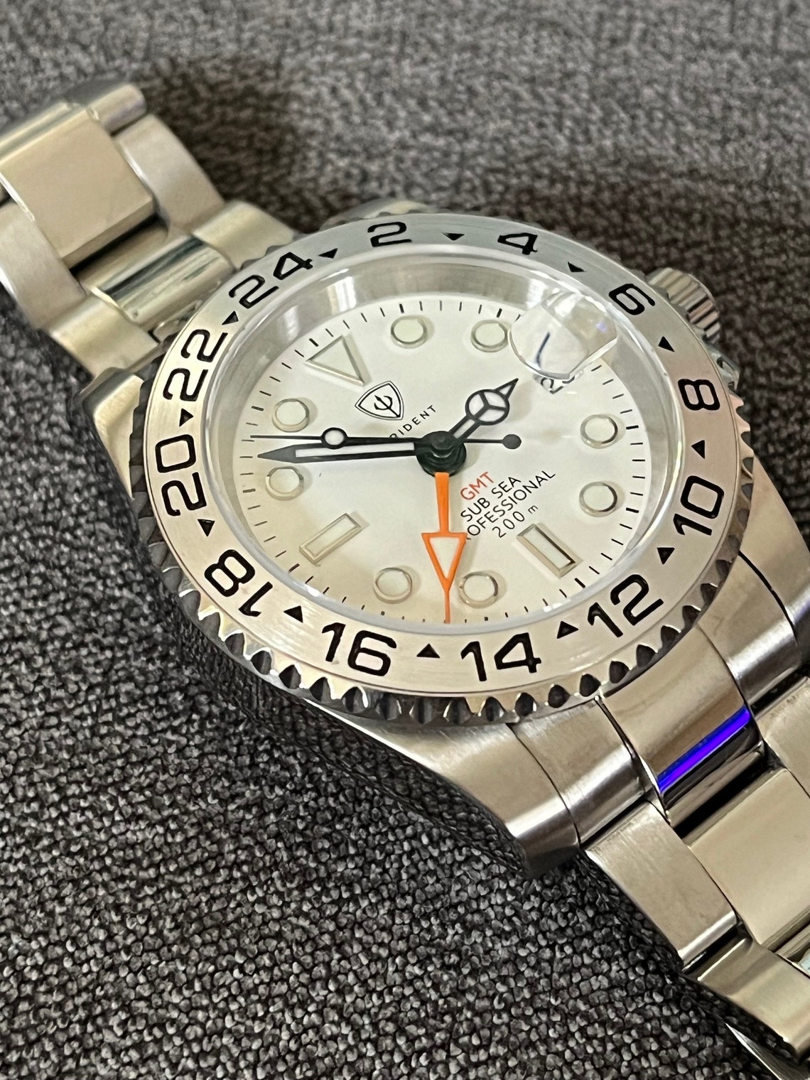 Trident Subsea 200 GMT Explorer 2 Style Dive Watch - Etsy