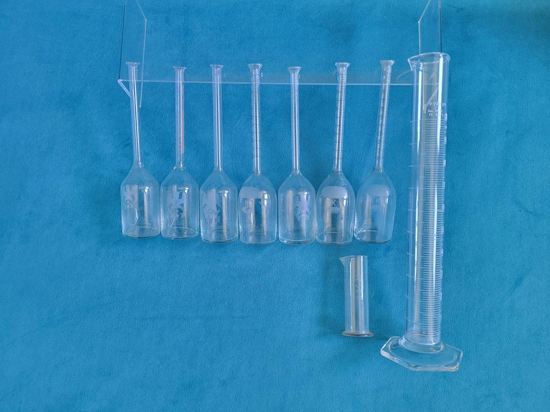Vintage Lab Glass Set of 9 - Etsy