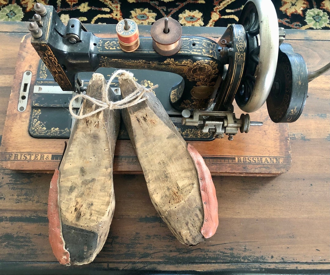 Primitive Cobbler’s Shoe Forms / Antique European Folk Art Woodcarving ...