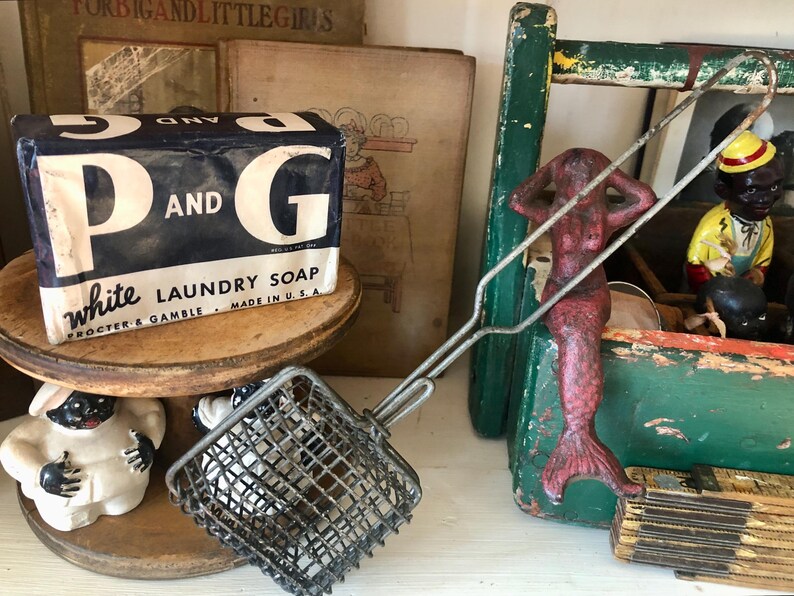 Metal/wire Soap Saver & Laundry Soap Bar / Depression Era Duo - Etsy