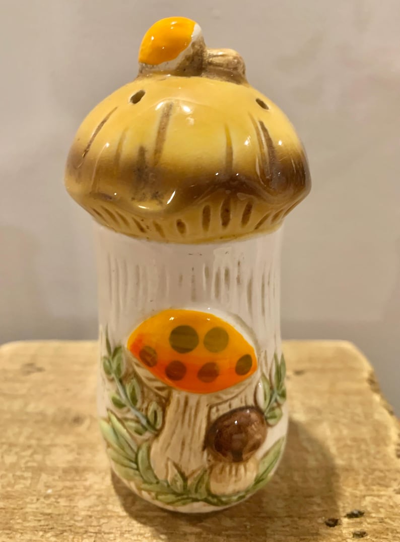 Vintage Sears Roebuck Merry Mushrooms DAMAGED. Please Read Description ...