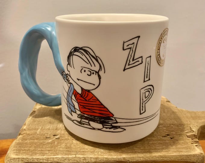Peanuts Linus and Snoopy 3 Dimensional Blanket Mug, 17 Oz. - Etsy