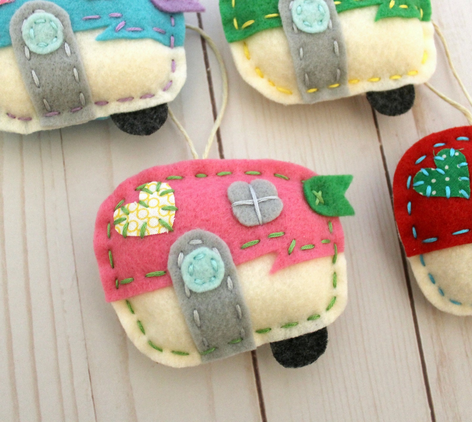 Felt Camper Ornament. Sewing Pattern. PDF Pattern. Digital Pattern ...