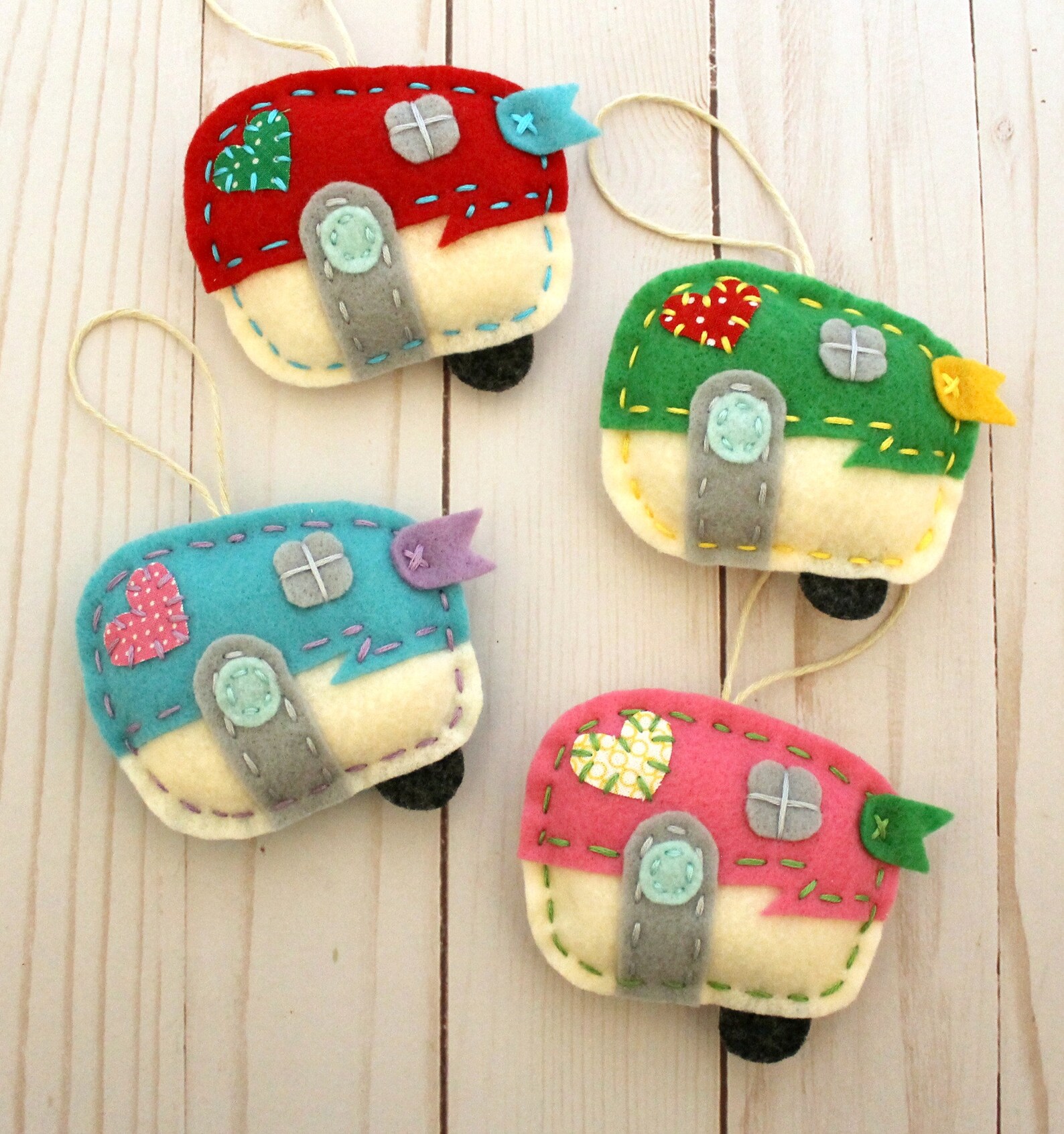 Felt Camper Ornament. Sewing Pattern. PDF Pattern. Digital Pattern ...