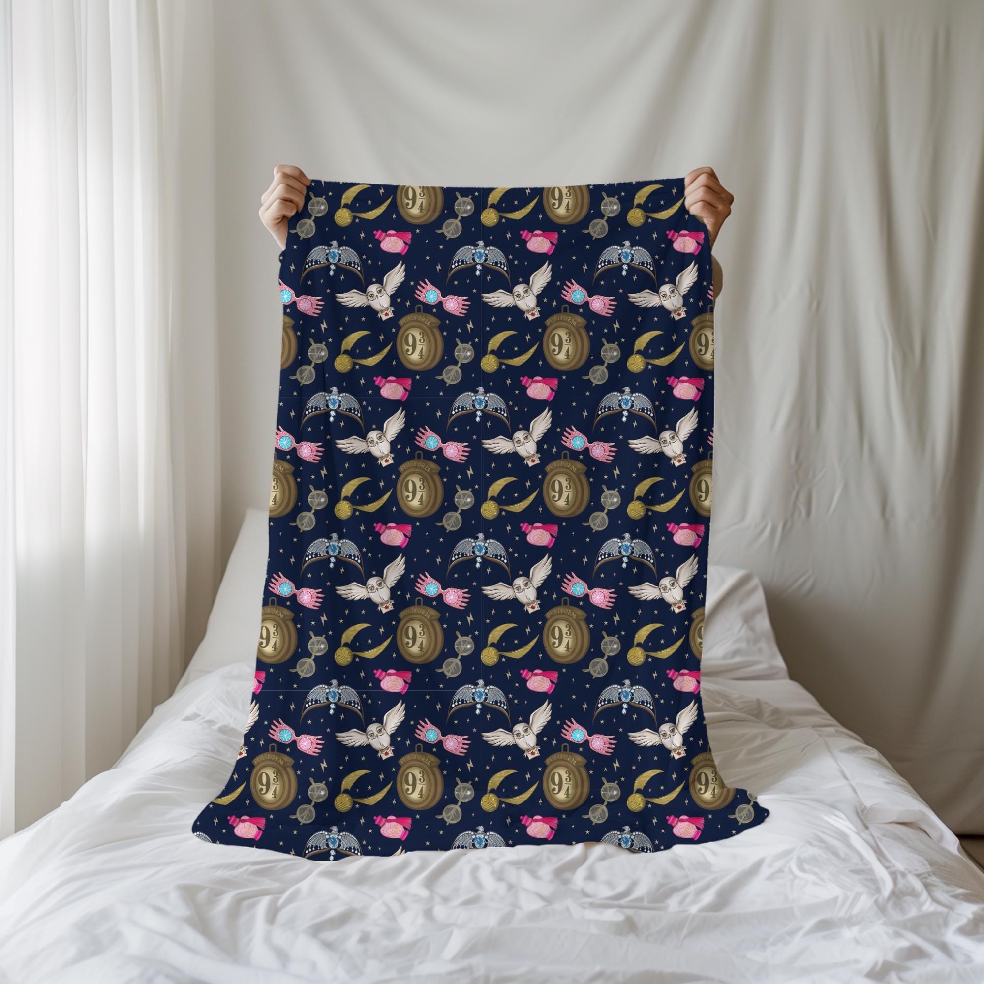 Potter Wizard Snitch Collage Plush Blanket, Cozy Soft Throw Blanket for ...