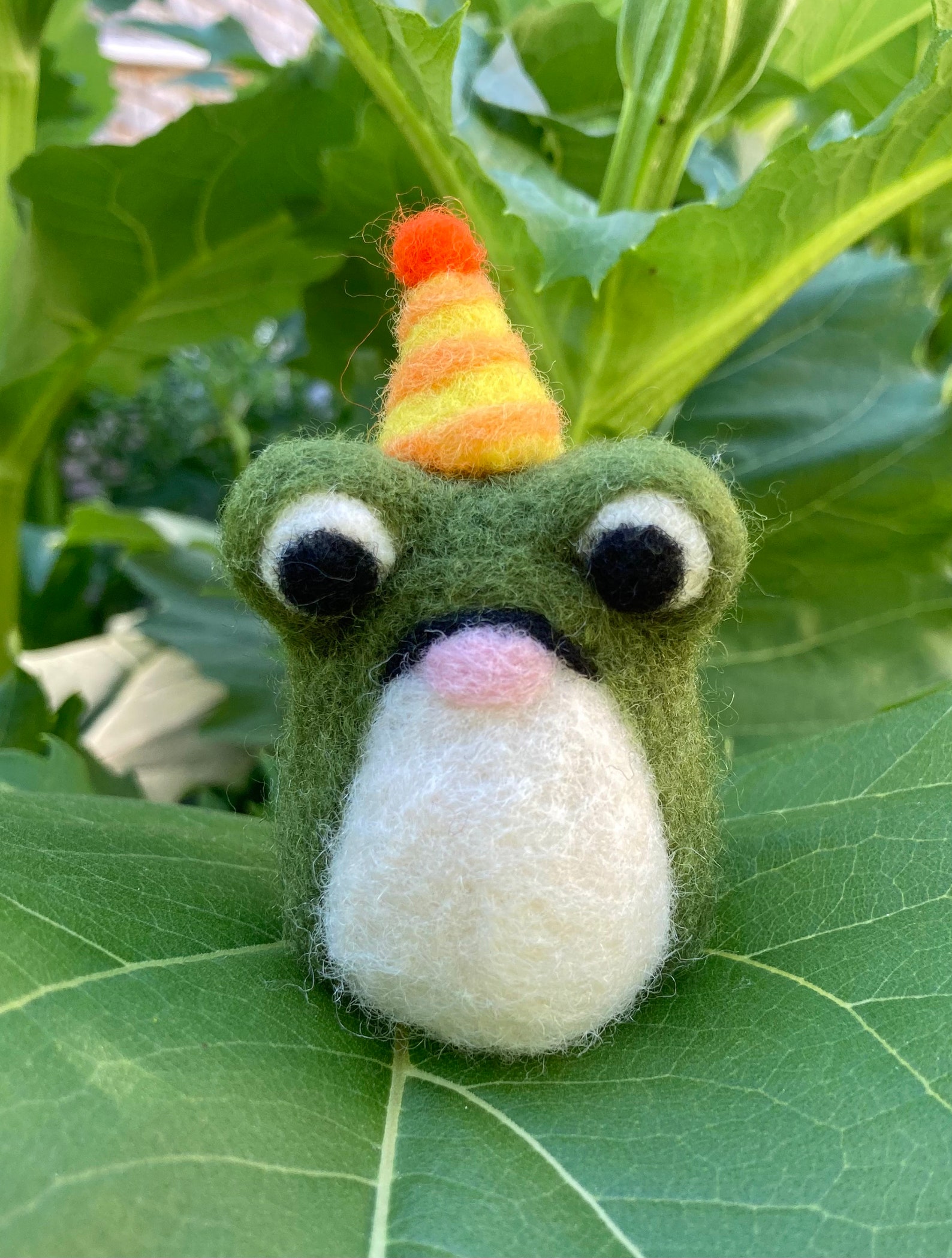 Needle Felt Frog W/ Fancy Hat - Etsy