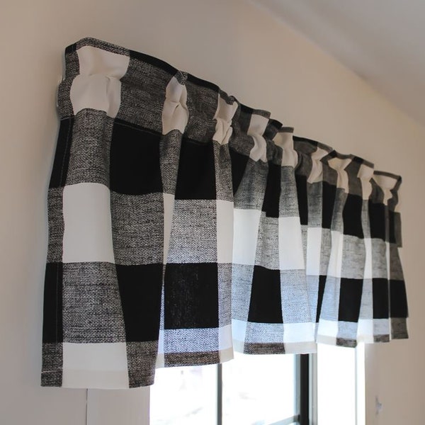 Buffalo Check Valance - Etsy