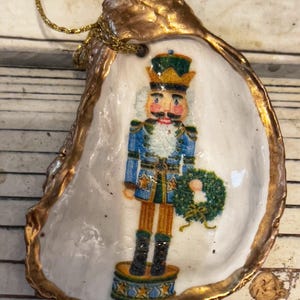Nutcracker Oyster Ornaments Shells/ring Dishes/decoupaged Oyster Shells ...