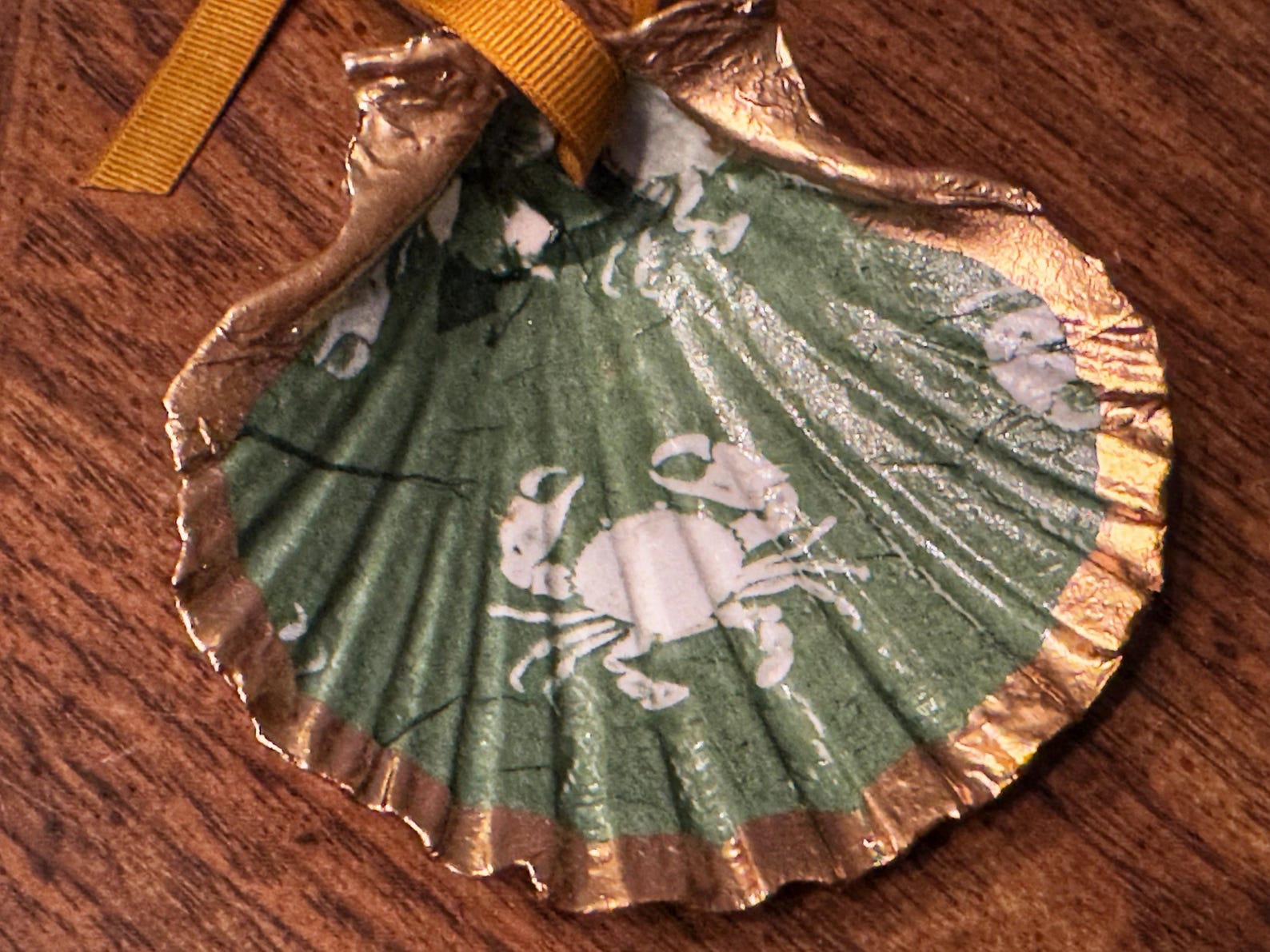 Nautical Green Crab Baker's Clam Shell Ornament/shell Ornament/gift ...