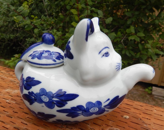 Seymour Mann China Blue Porcelain Cat Teapot - Etsy