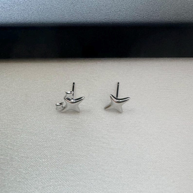 Asymmetry Four-pointed Star Stud Earrings for Women Men - Etsy
