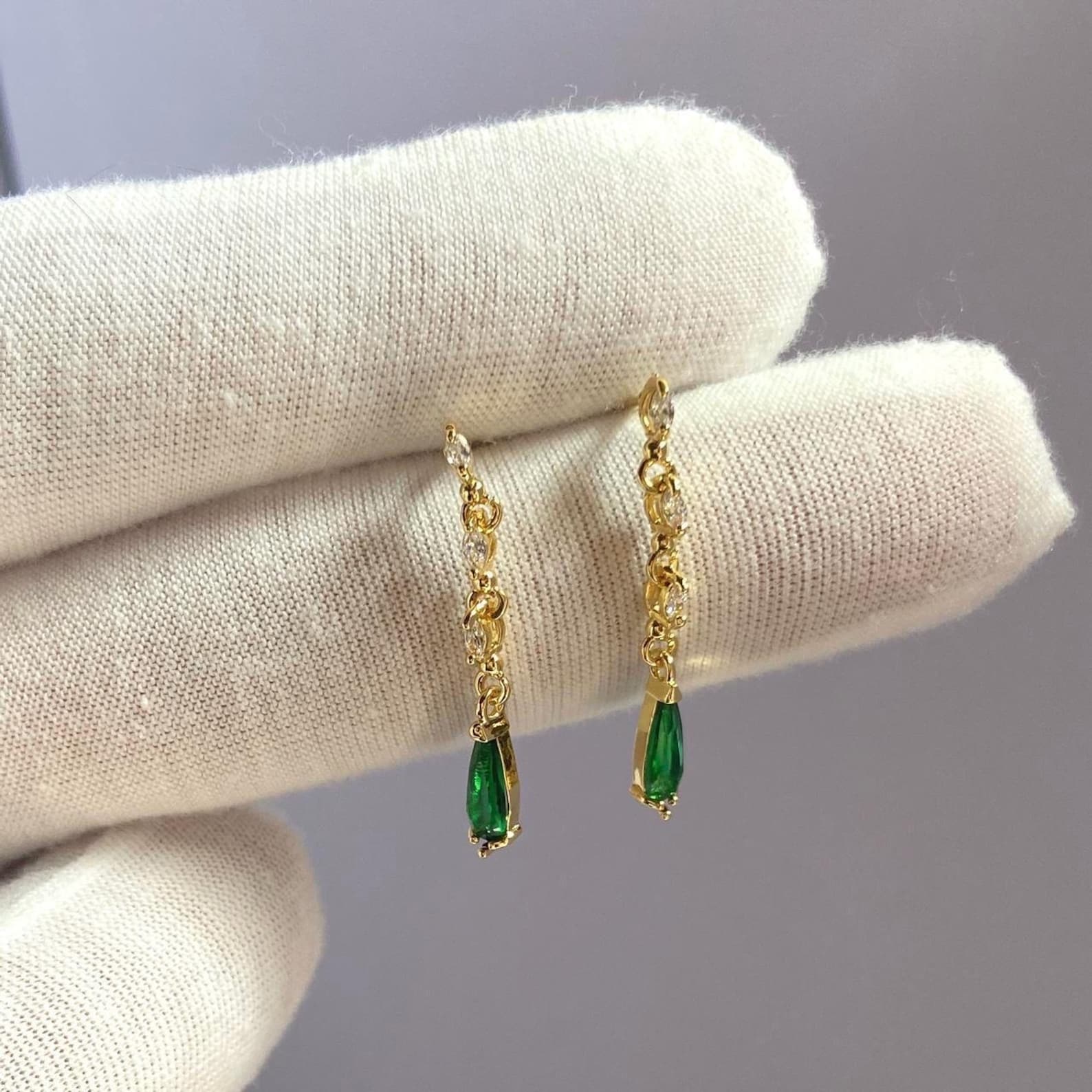 Elegant Faux Emerald Dangle Drop Earrings for Women - Etsy