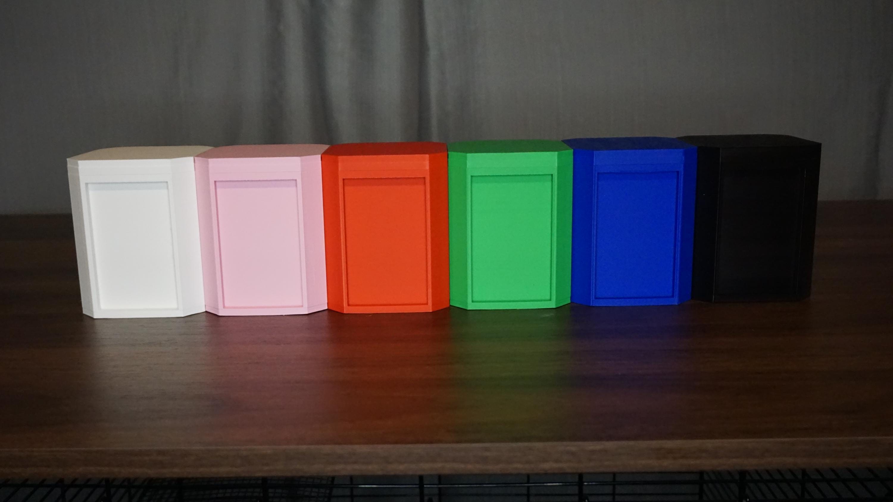 100+ Showcase Magnetic TCG Deck Box - Etsy