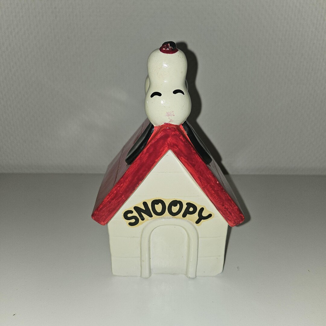 Snoopy Ceramic Piggy Bank 1970. - Etsy