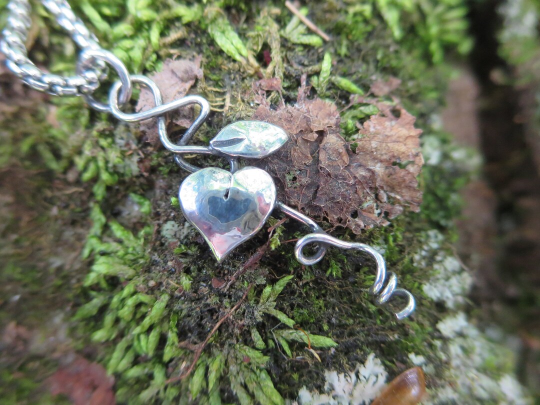 Sterling Silver Brutalist Leaf and Tendril Pendant, Elven Leaf Pendant ...