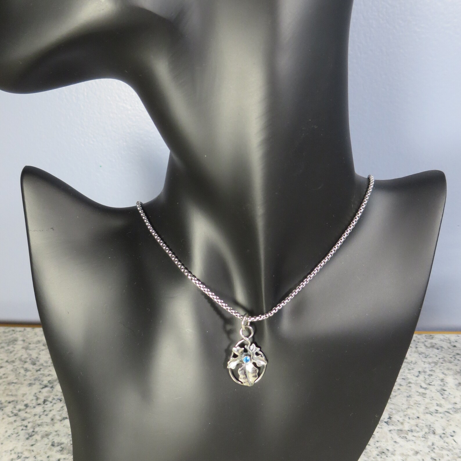 Sterling Silver Fiddle Leaf Fig Pendant: Blue Apatite Gemstone Elven ...