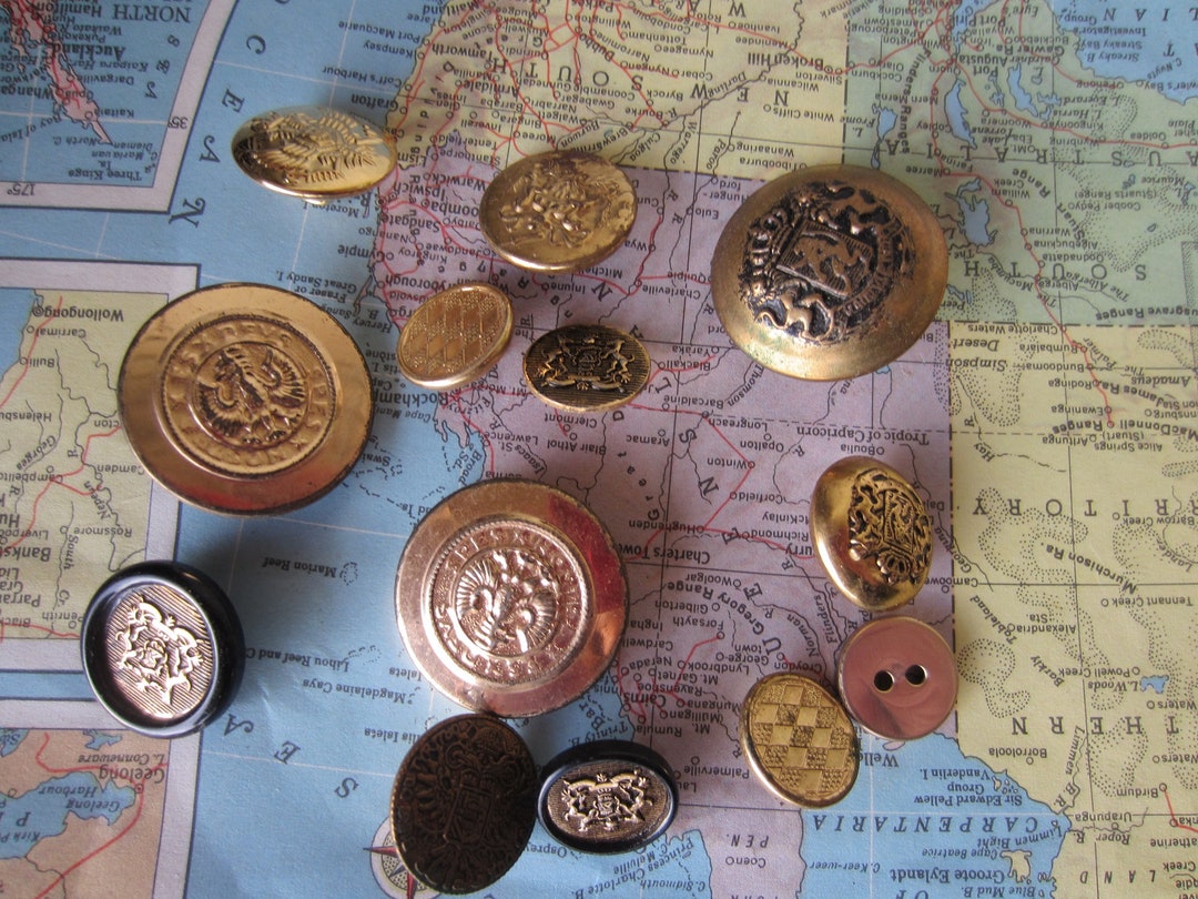 Vintage Gold Buttons Crests and Patterns - Etsy