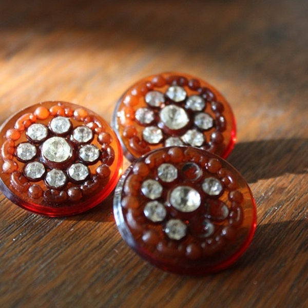 Amber Buttons - Etsy