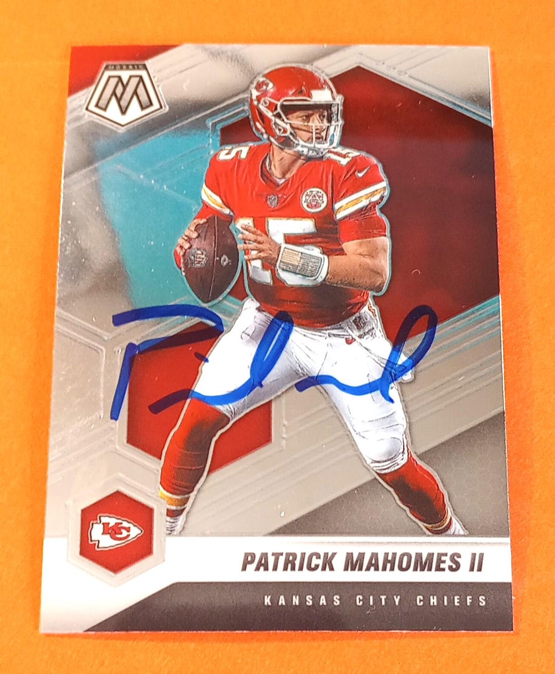 Patrick Mahomes II Signed Autographed 2020 Panini Mosaic NFL Football ...