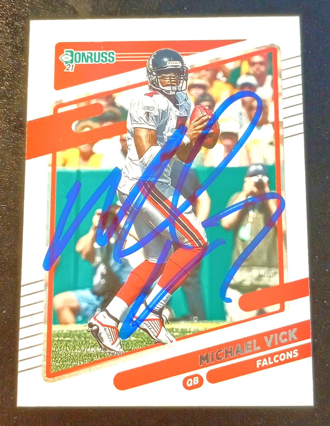 Michael Vick Autographed 2021 Panini Donruss NFL Football Card With COA ...